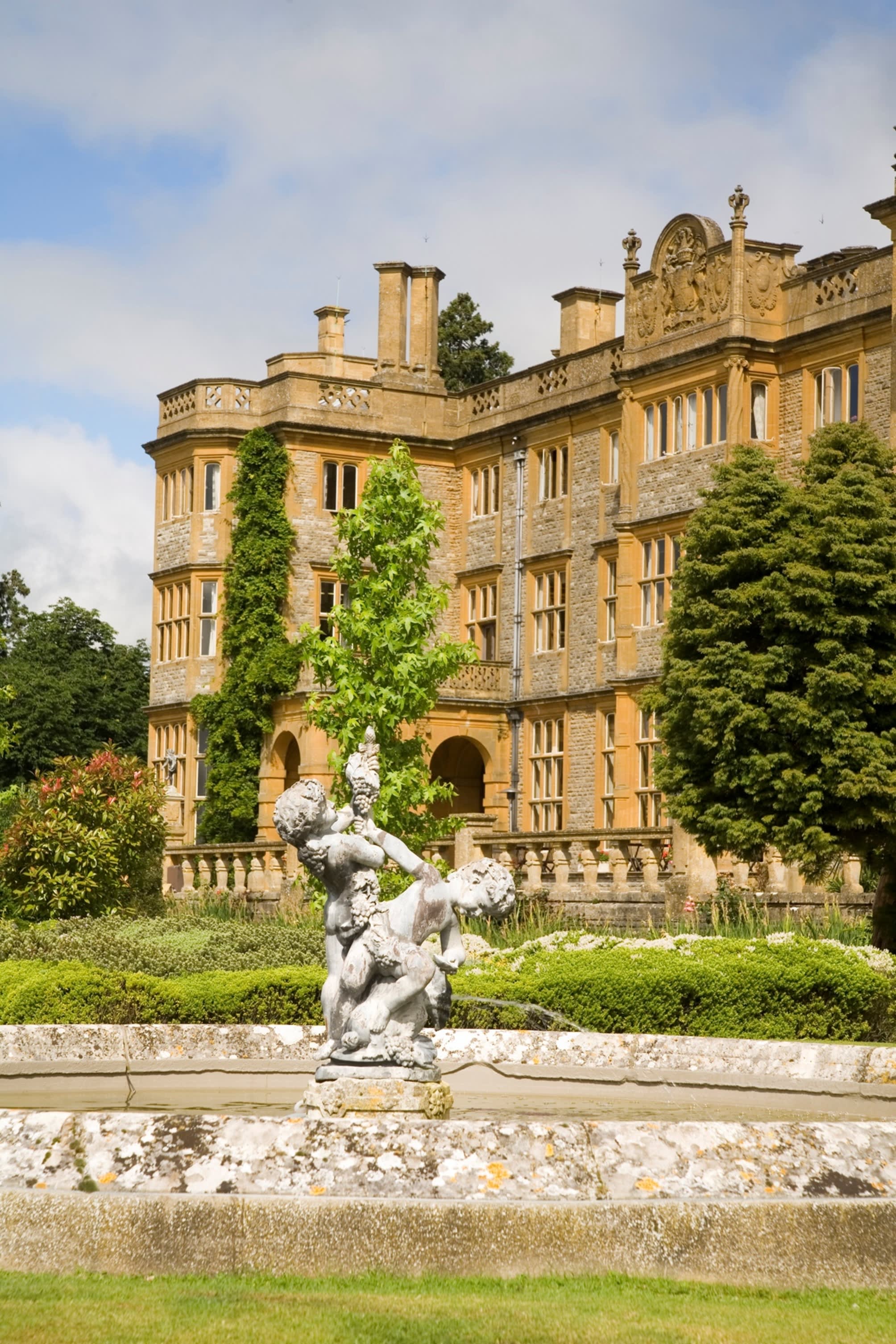 Eynsham Hall, Witney | Best deals | lastminute.com