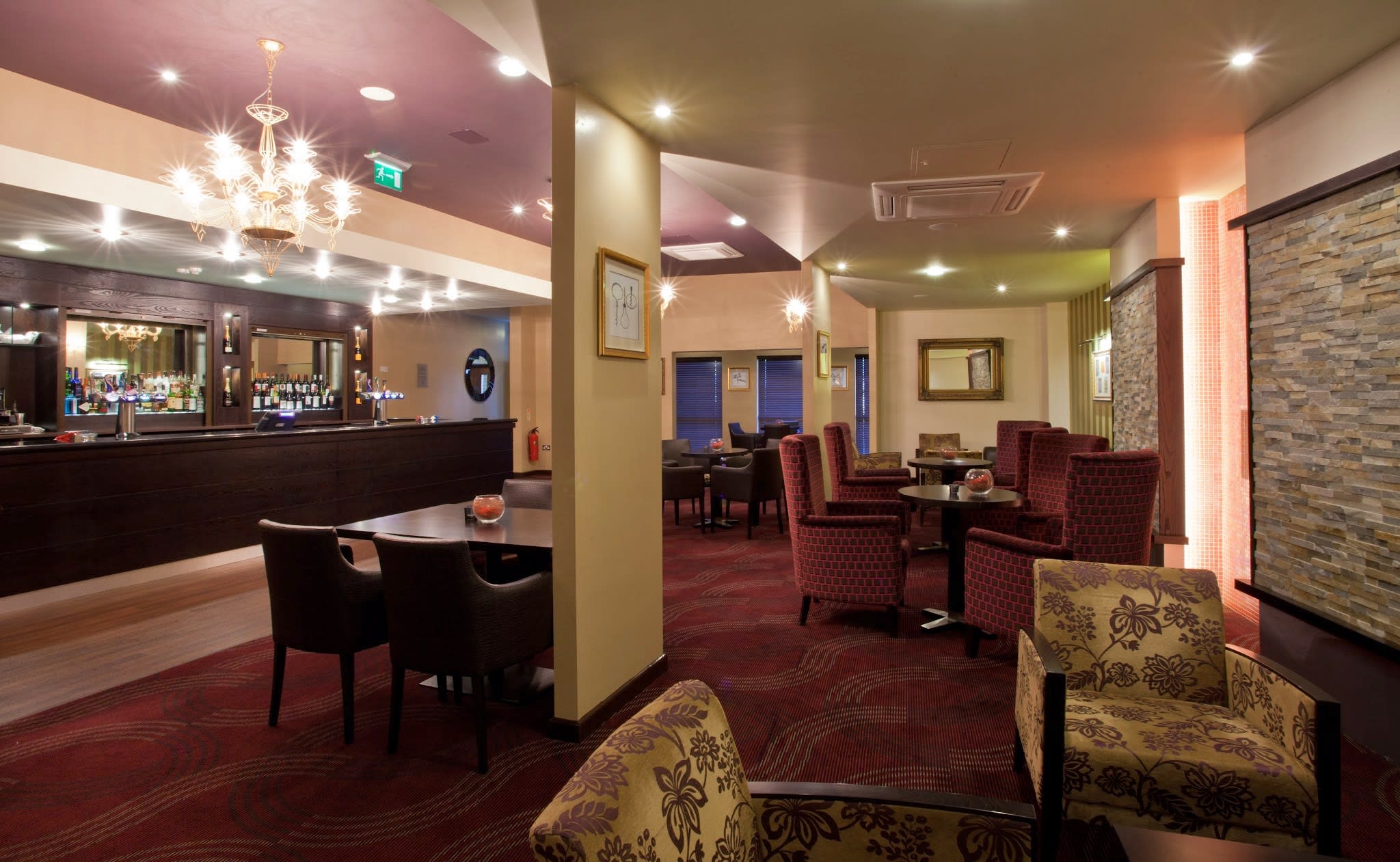 Premier Inn Stroud, Stroud | Best deals | lastminute.com