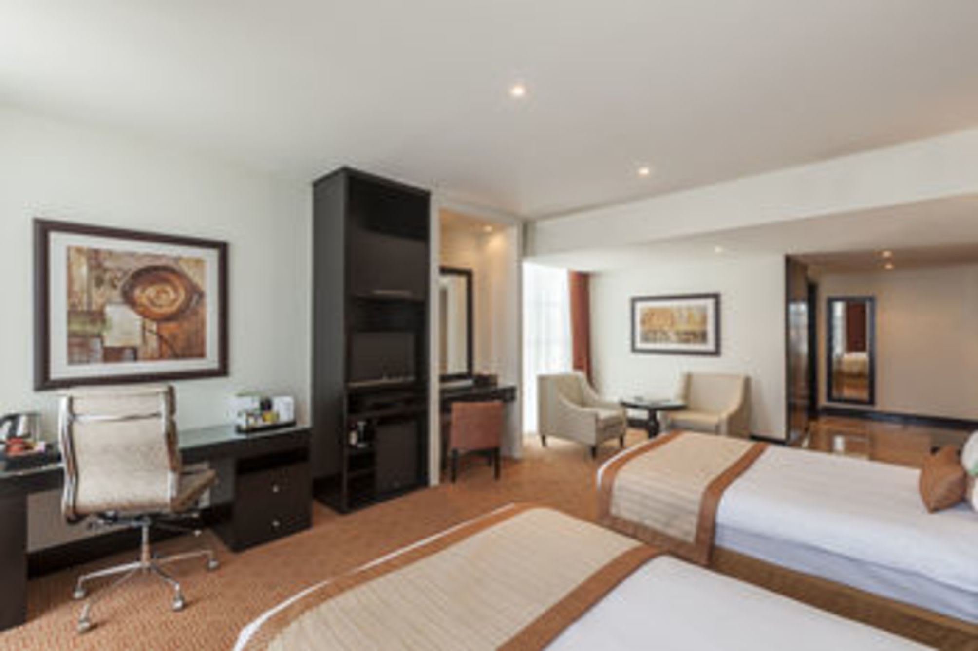 Holiday Inn DUBAI - AL BARSHA by IHG, Dubai | Best deals | lastminute.com