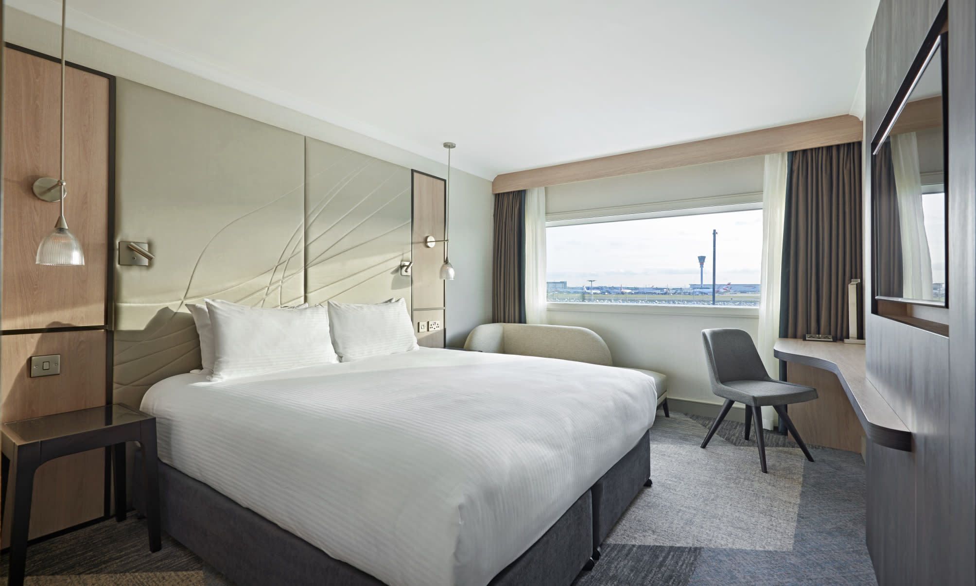 Premier Inn Heathrow Airport (M4/J4), Heathrow | Best deals ...