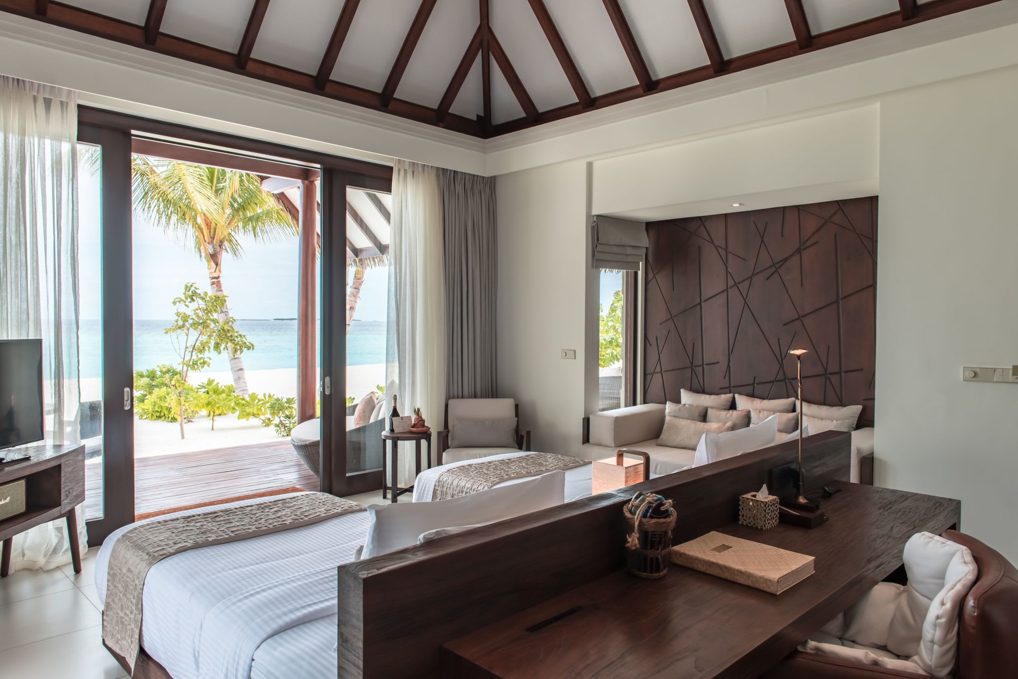 Heritance Aarah - Premium All-Inclusive, Raa Atoll | Best deals ...
