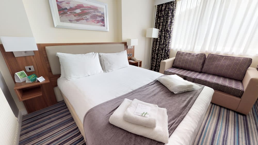 Holiday Inn RUNCORN by IHG, Runcorn | Best deals | lastminute.com