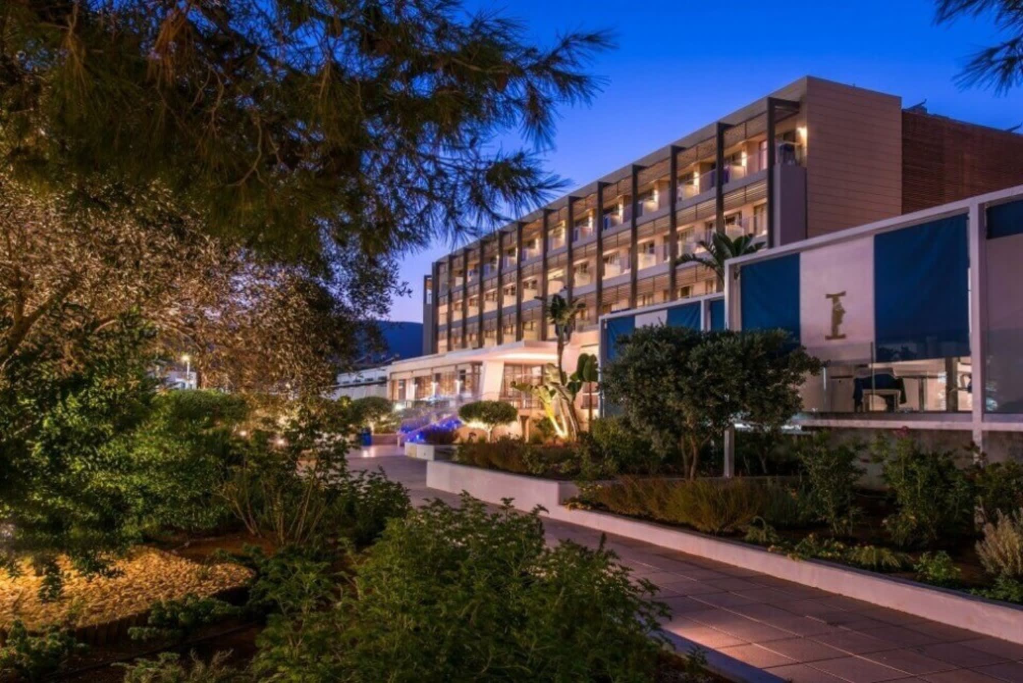 I Resort Beach Hotel & Spa, Stalis | Best deals | lastminute IE