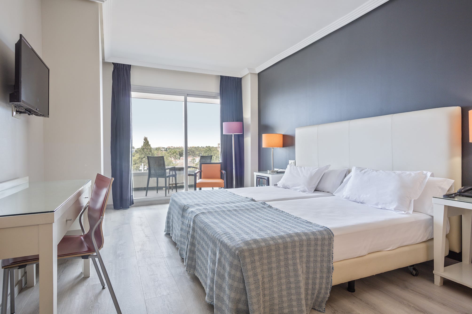 Hotel Balneario Playa de Comarruga, Coma-Ruga | Mejores ofertas ...