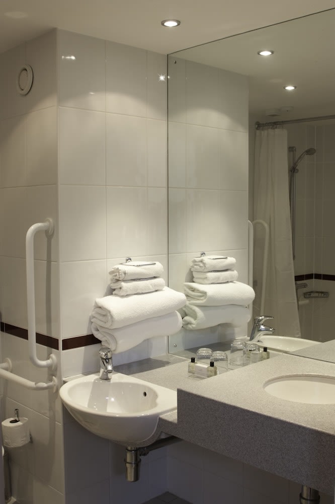 Premier Inn Plymouth - Sutton Harbour, Plymouth | Best deals ...