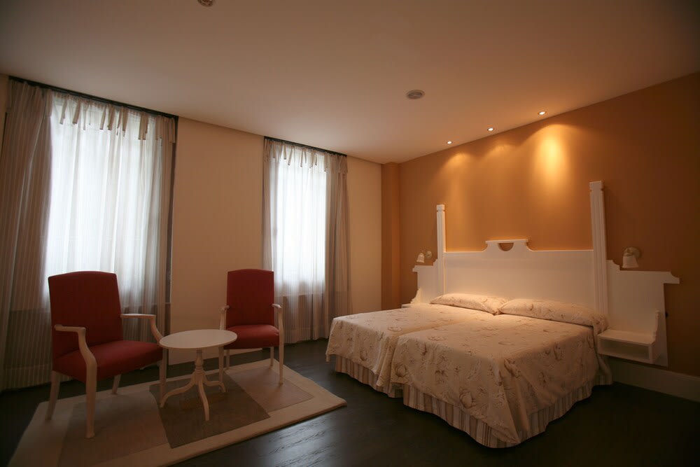 Hotel Balneario La Hermida, Peñarrubia | Mejores ofertas | Rumbo