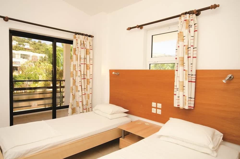 Coliseum Studios & Apartments, Rhodes ville | Meilleures offres ...