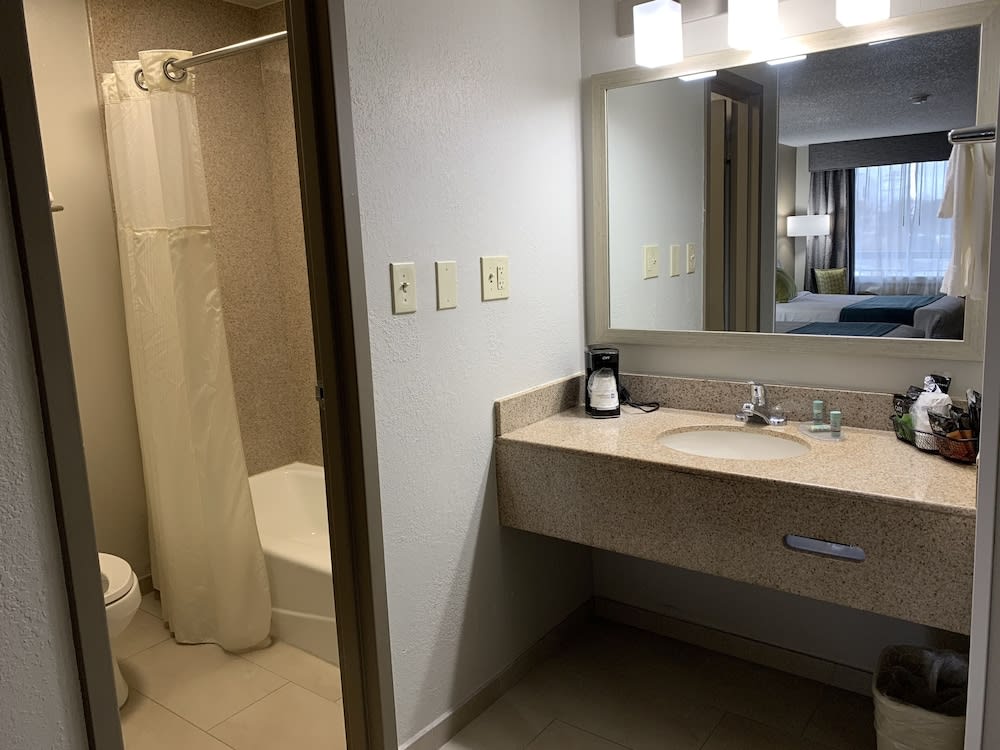 Best Western Center Inn, Virginia Beach | Best deals | lastminute.com