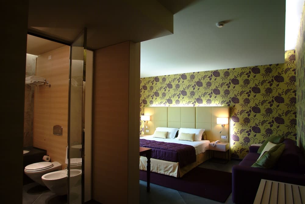 El Homs Palace Hotel, Comiso | Best deals | lastminute.com