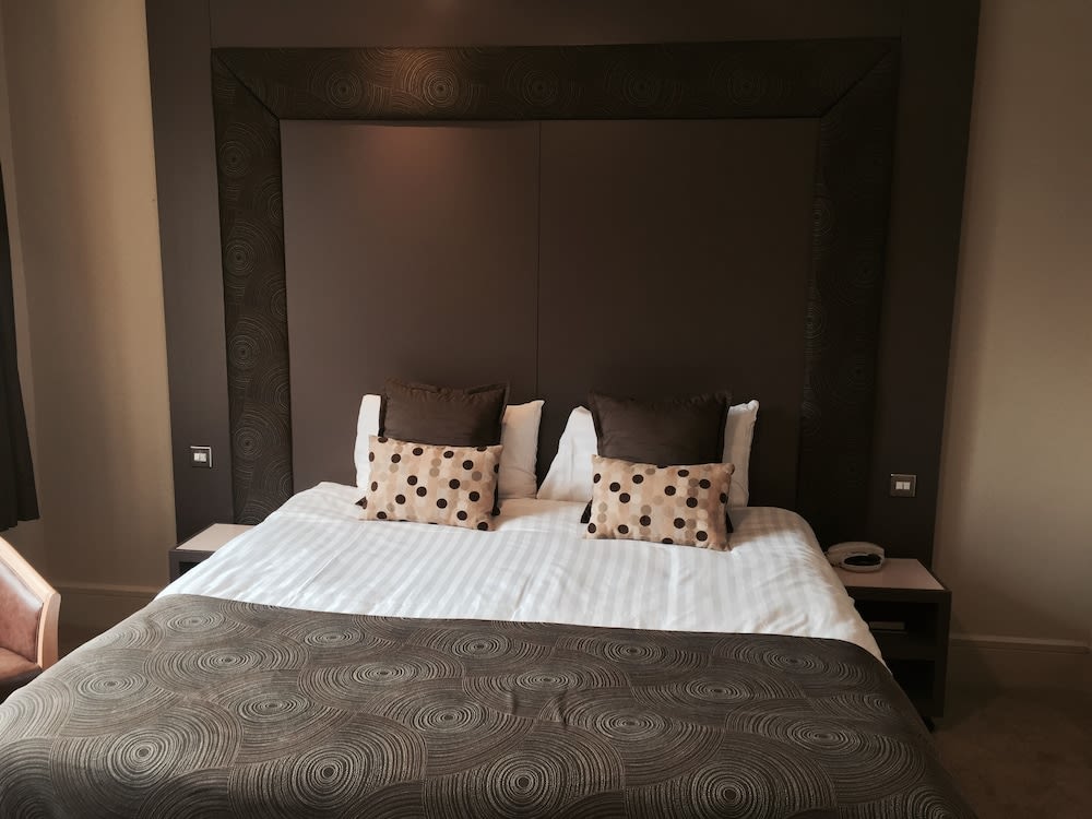 Regent Hotel Doncaster, Doncaster | Best deals | lastminute.com