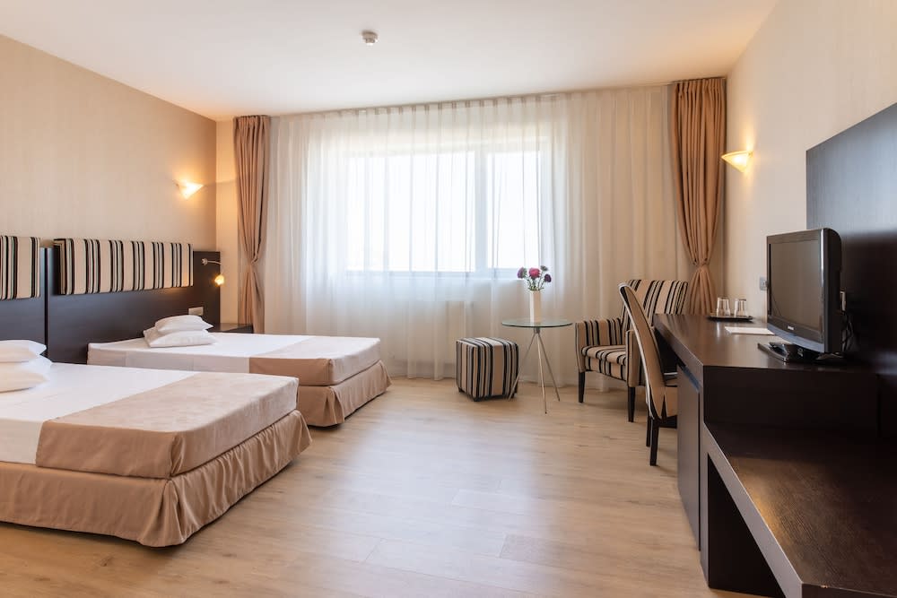 Hotel Parliament, Bucharest | Best deals | lastminute.com
