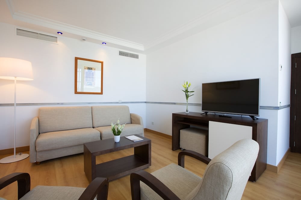 Hipotels Eurotel Punta Rotja & Spa, Son Servera | Mejores ofertas | Rumbo