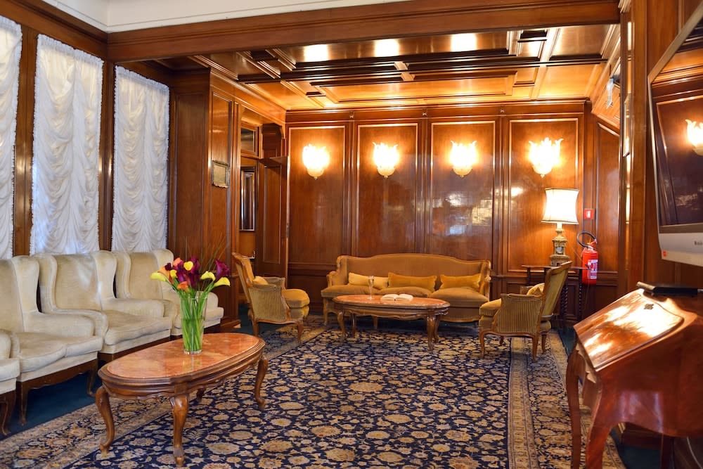 Hotel Forum, Rome | Best deals | lastminute.com