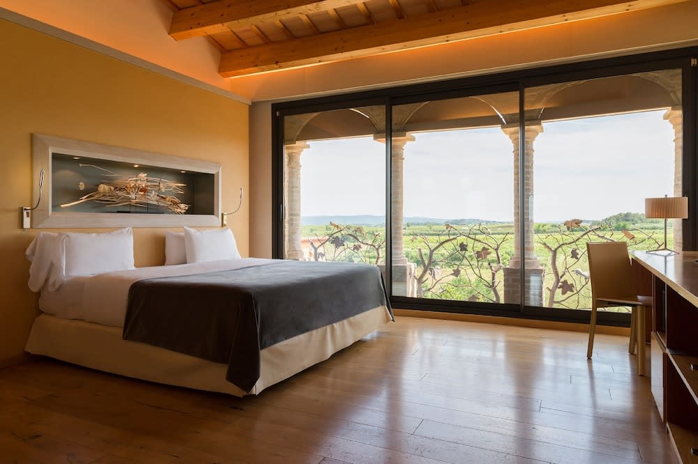 Can Bonastre Wine Resort, The Originals Relais (Relais du Silence ...