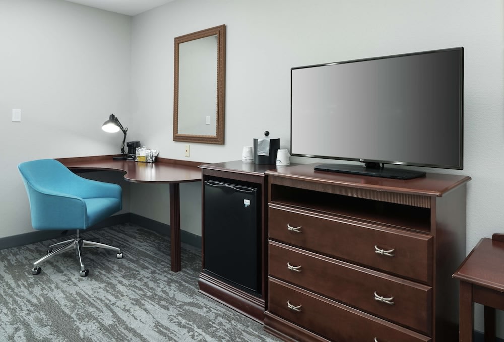 Hampton Inn & Suites Rochester-North, Rochester (MN) | Best deals ...