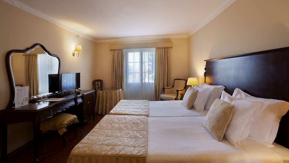 Turim Club d`Azeitao Hotel, Setubal | Best deals | lastminute.com