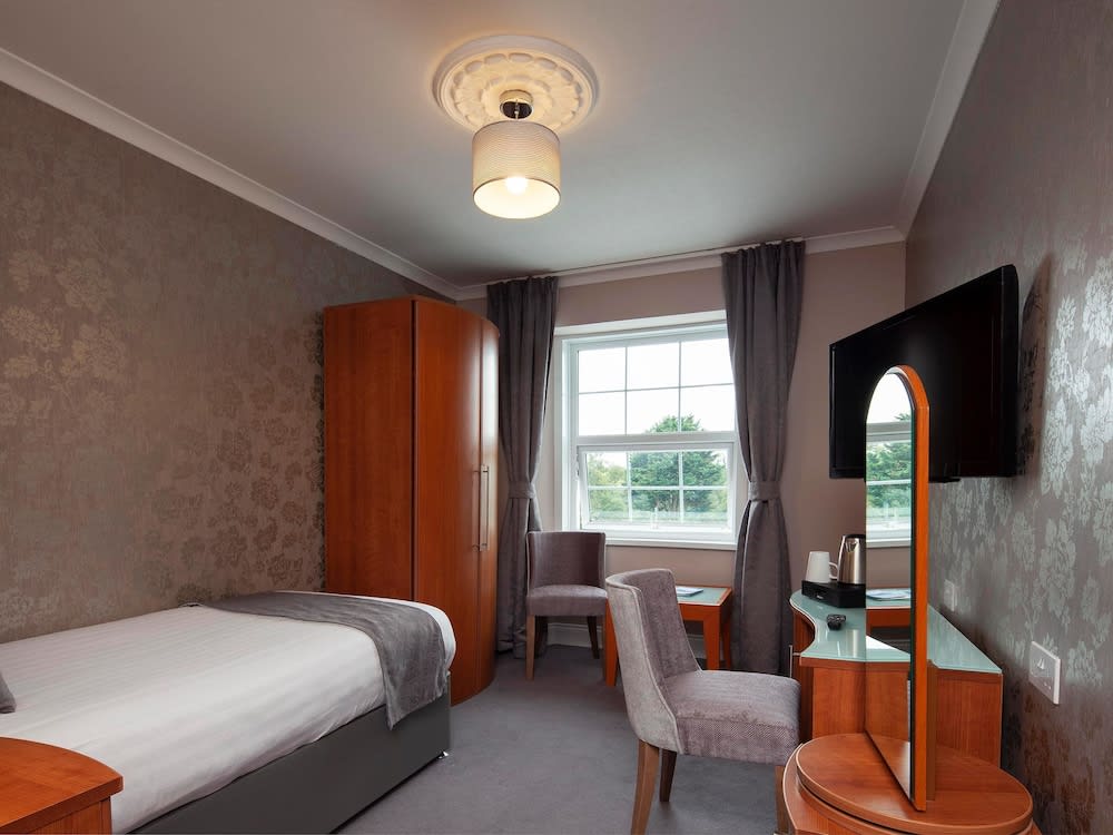Elfordleigh Hotel, Plymouth | Best deals | lastminute.com