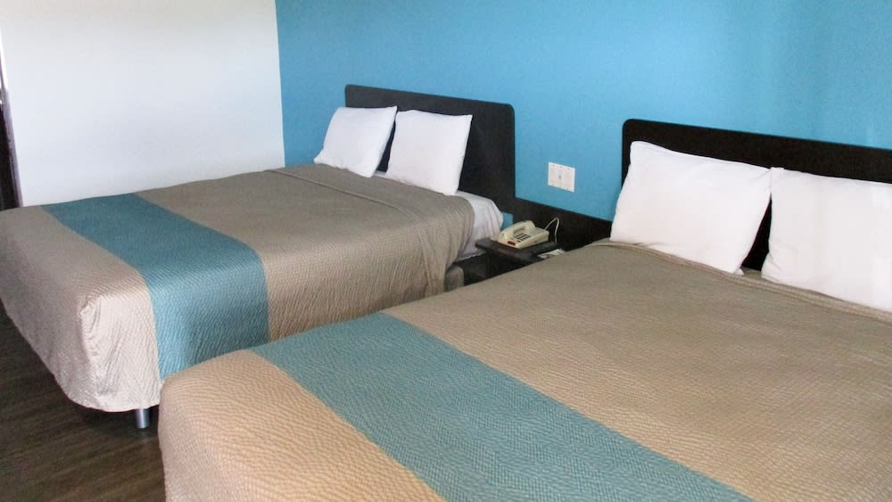 Motel 6 South El Monte, CA - Los Angeles, South El Monte | Best deals ...