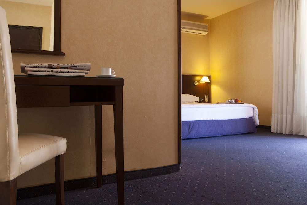 Mayflower Hotel, Beirut | Best deals | lastminute US
