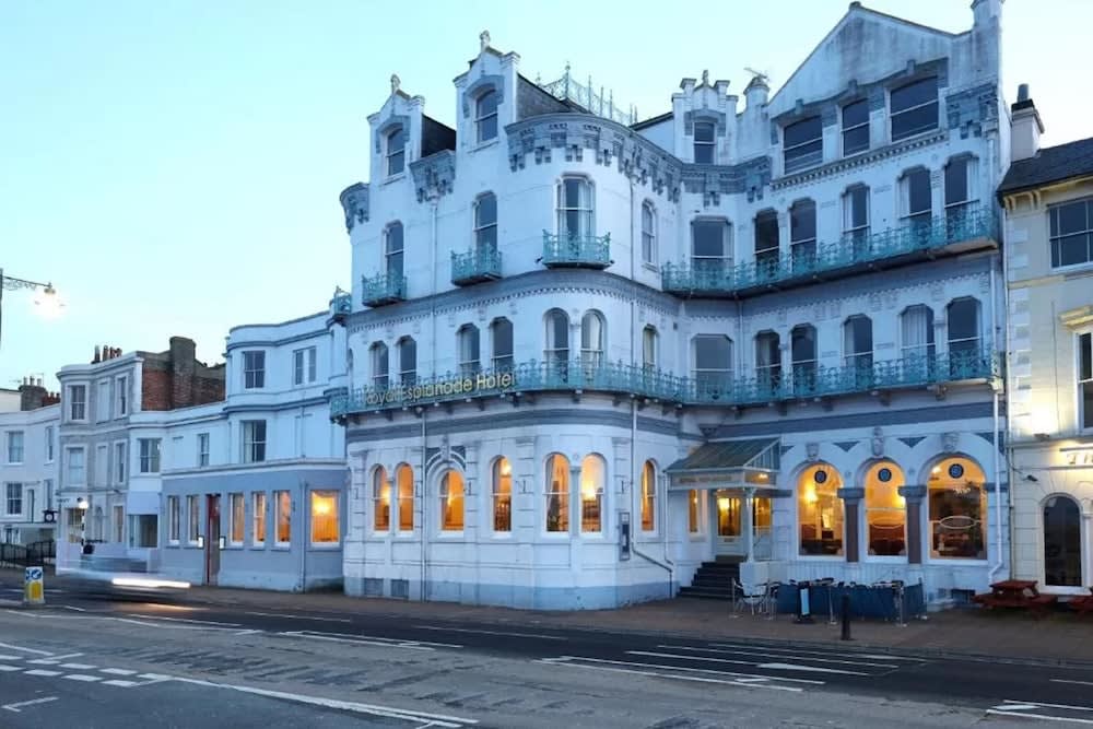 Royal Esplanade Hotel, Ryde | Best deals | lastminute.com