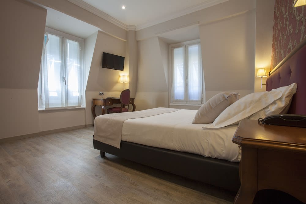 Hotel Astoria Rapallo, Rapallo | Best deals | lastminute.com