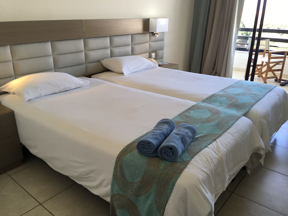 Avanti Hotel, Paphos | Best deals | lastminute.com