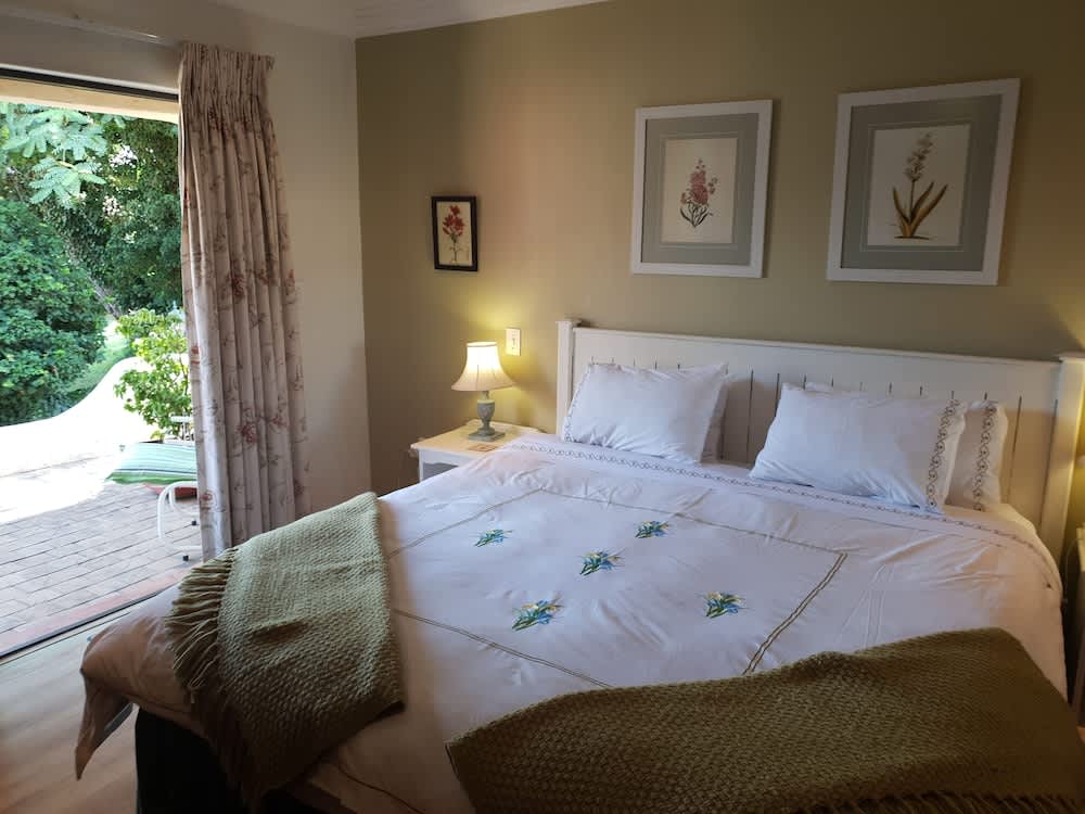 Villa Botanica Executive Guest House, Johannesburg | Best deals ...