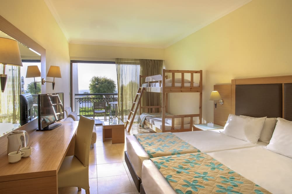 Sol Cosmopolitan Rhodes, Ixia | Günstige Angebote | lastminute AT