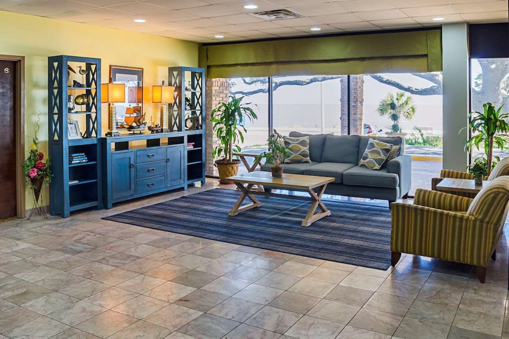 Quality Inn Biloxi Beach, Biloxi | Best deals | lastminute.com