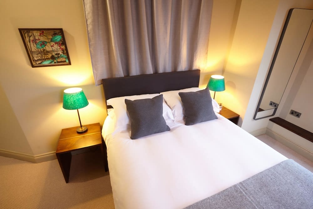 The Princess Victoria, London | Best deals | lastminute.com