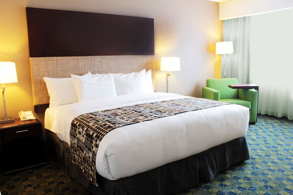 CHN Hotel Monterrey Norte, Trademark Collection by Wyndham, Monterrey ...