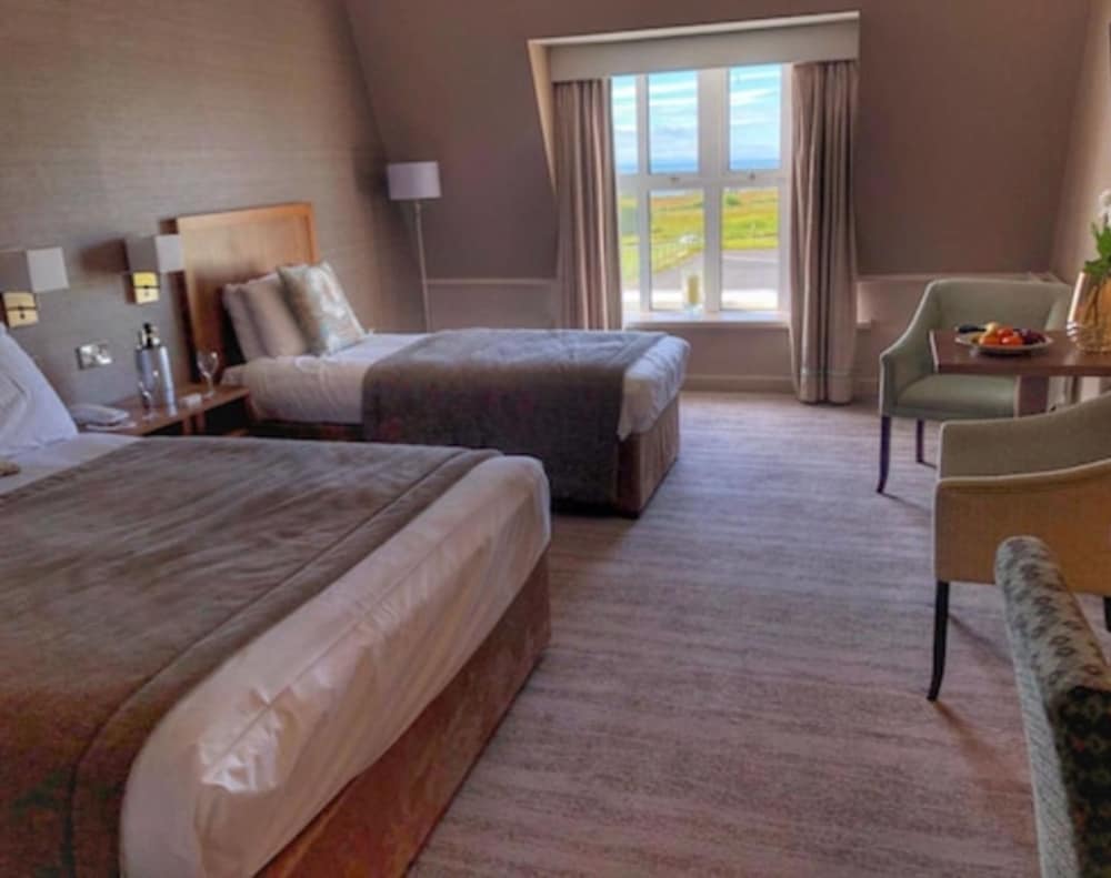 Yeats Country Hotel, Spa & Leisure Club, Rosses Point | Best deals ...