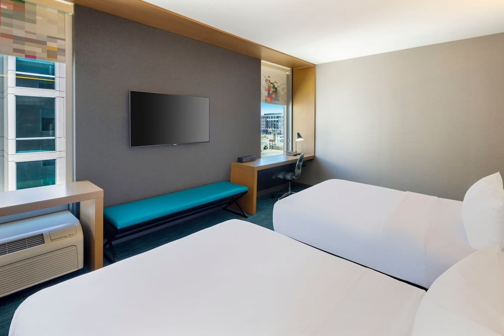 aloft Hotel Milwaukee Downtown, Milwaukee | Best deals | lastminute.com
