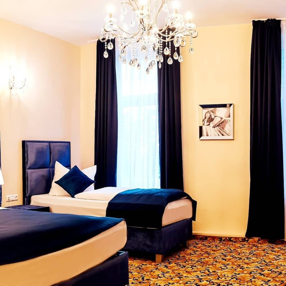 Hotel Hamburger Perle, Hamburg | Best deals | lastminute.com