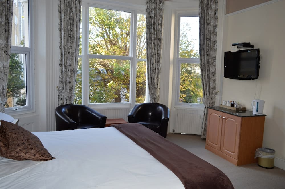 The Sheldon B&B, Eastbourne | Best deals | lastminute.com