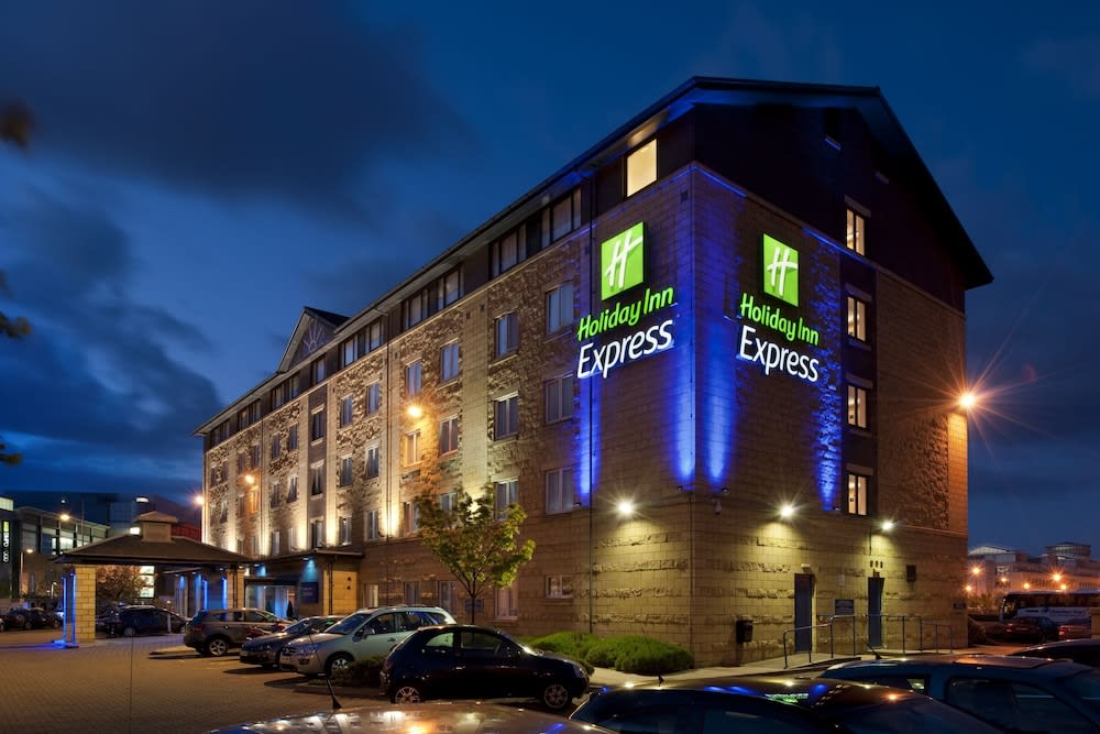 Premier Inn Edinburgh Leith Waterfront, Edinburgh | Best deals ...