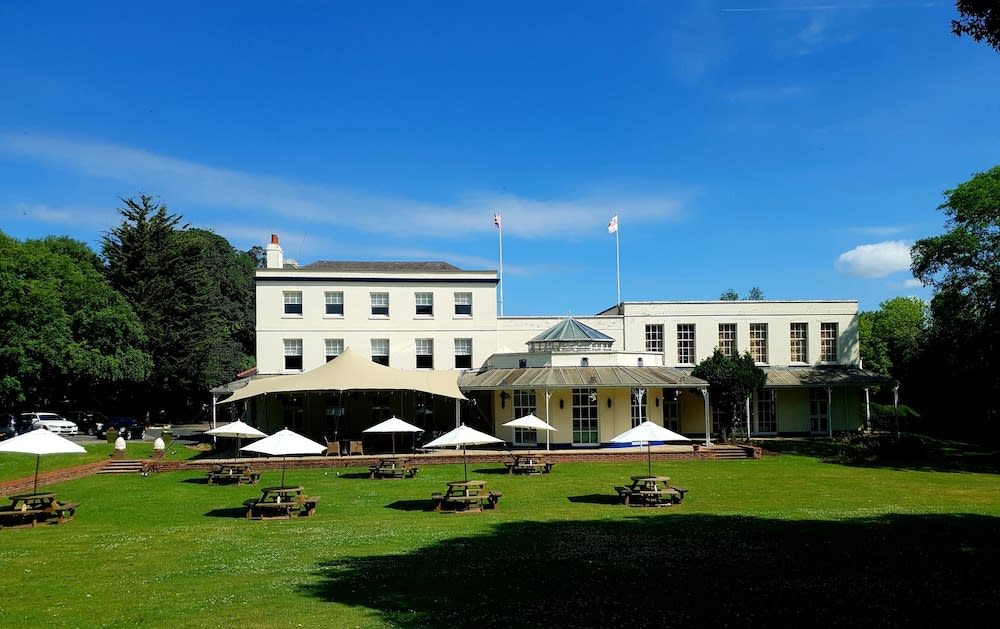 Stifford Hall Hotel Thurrock, Grays | Best deals | lastminute.com