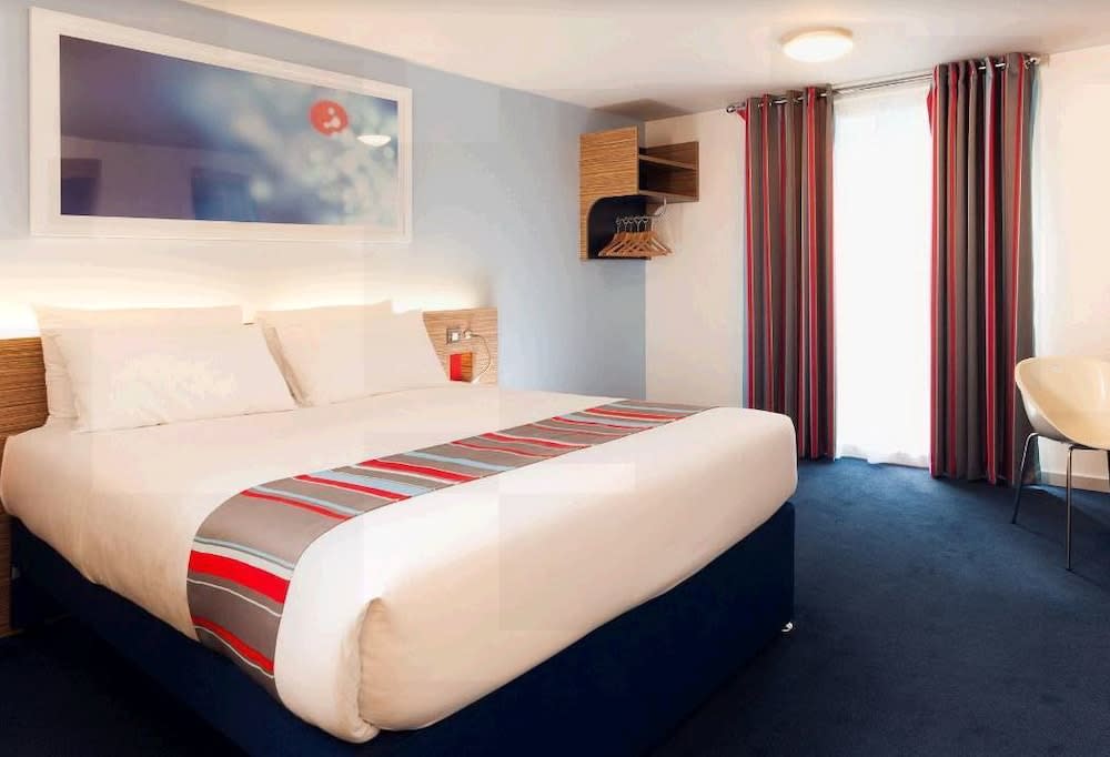 Travelodge Manchester Piccadilly, Manchester | Best deals | lastminute.com