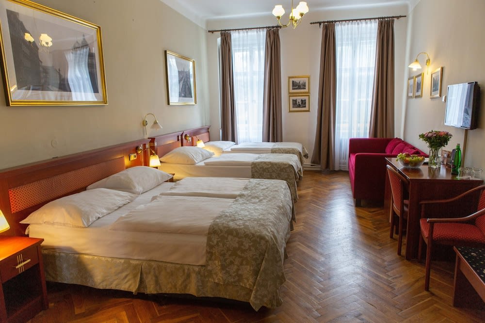 Wenceslas Square Hotel - Czech Leading Hotels, Praag | Beste deals ...