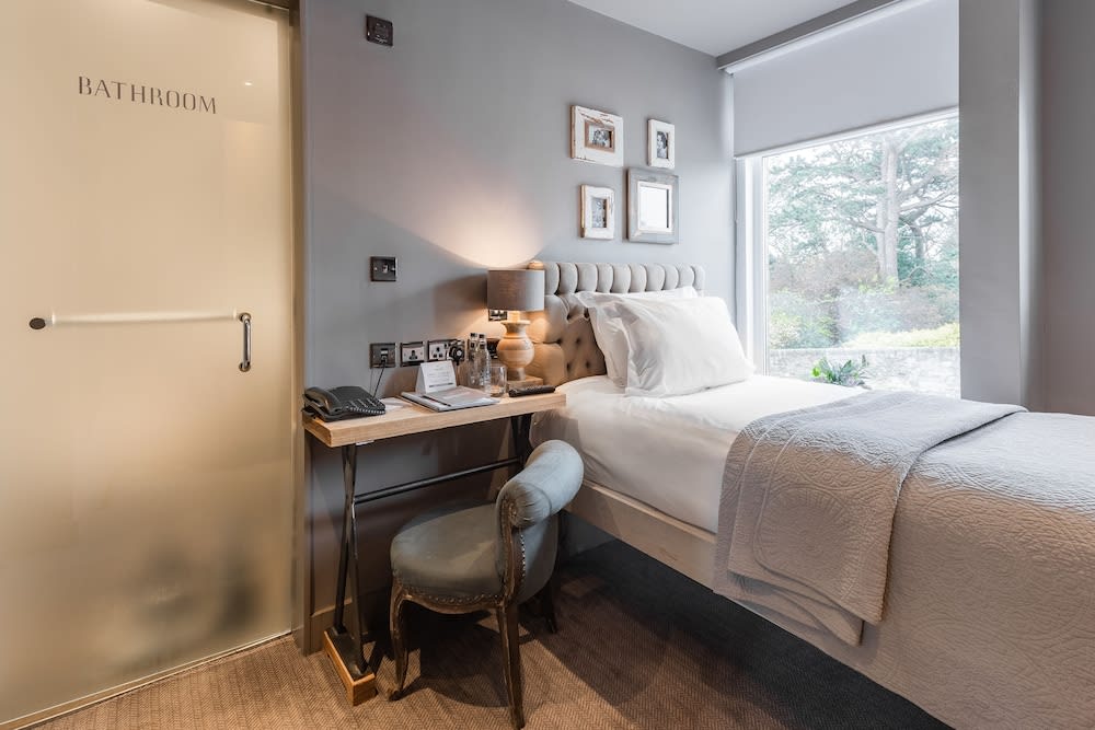 Murrayfield Hotel, Edinburgh | Best deals | lastminute.com