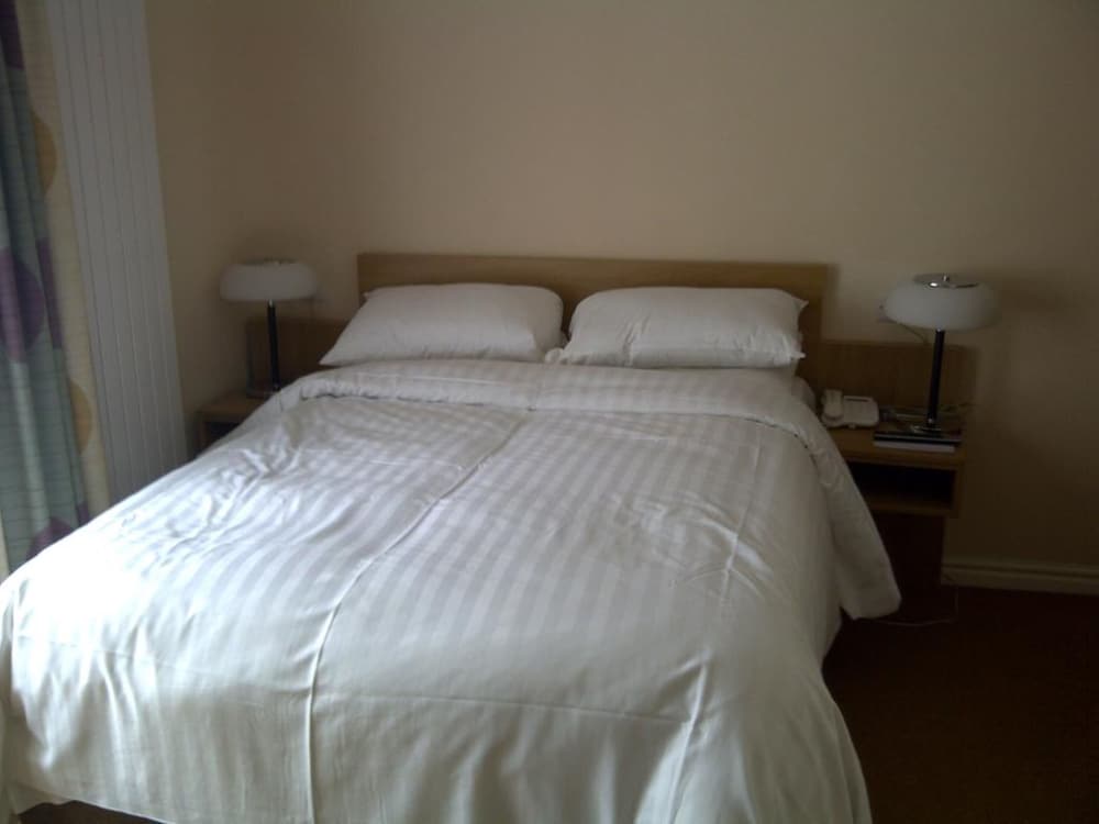 The Queensgate Hotel, Peterborough | Best deals | lastminute.com