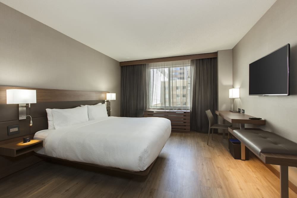 AC Hotel Chicago Downtown, Chicago | Best deals | lastminute.com