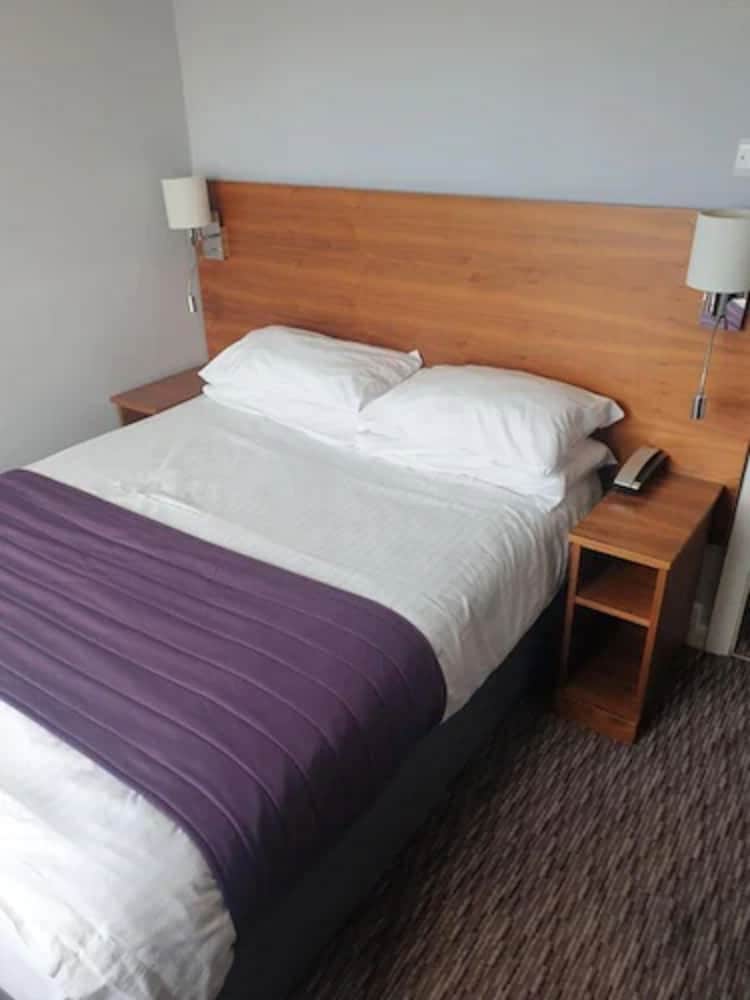 Premier Inn Rochester, Rochester, Medway | Best deals | lastminute.com