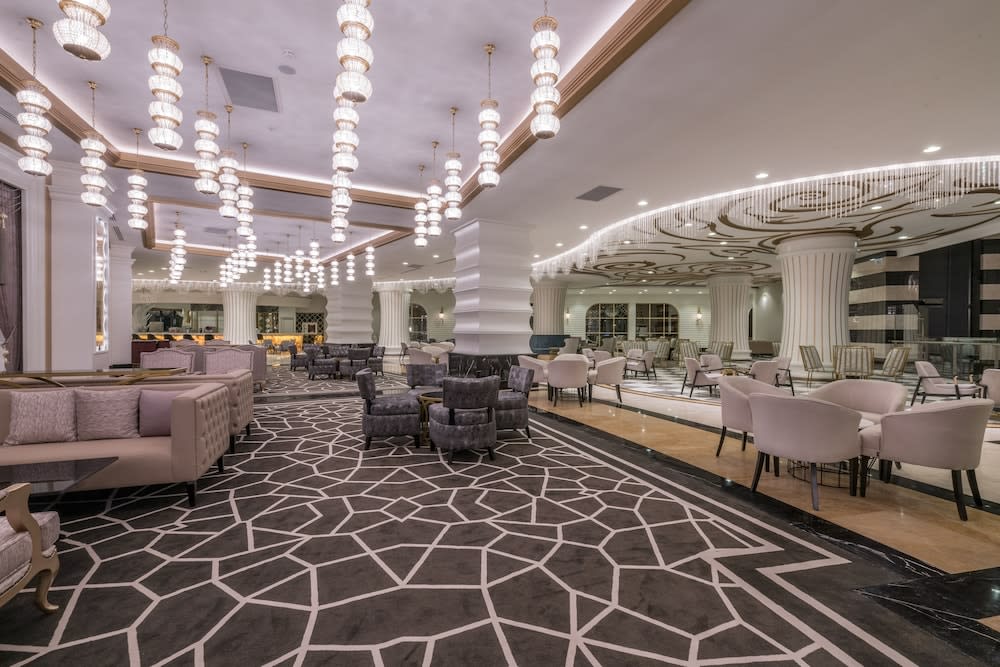 Adalya Elite Lara Hotel, Antalya | Best deals | lastminute.com