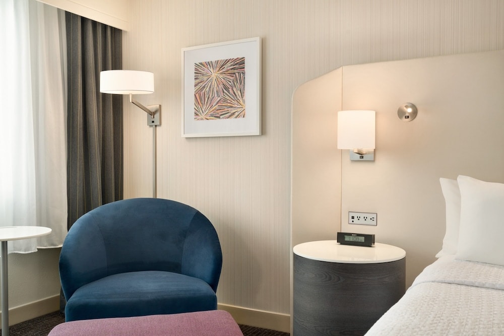 Crowne Plaza PHILADELPHIA - KING OF PRUSSIA by IHG, King of Prussia ...