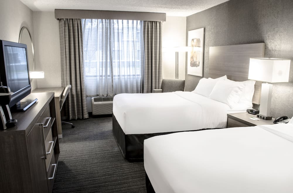 Holiday Inn FARGO by IHG, Fargo | Best deals | lastminute.com