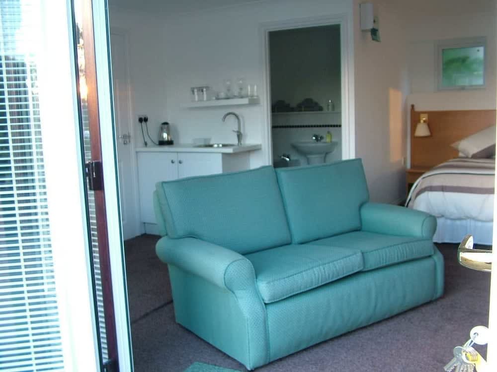 Gosfield Lake Resort, Halstead | Best deals | lastminute.com