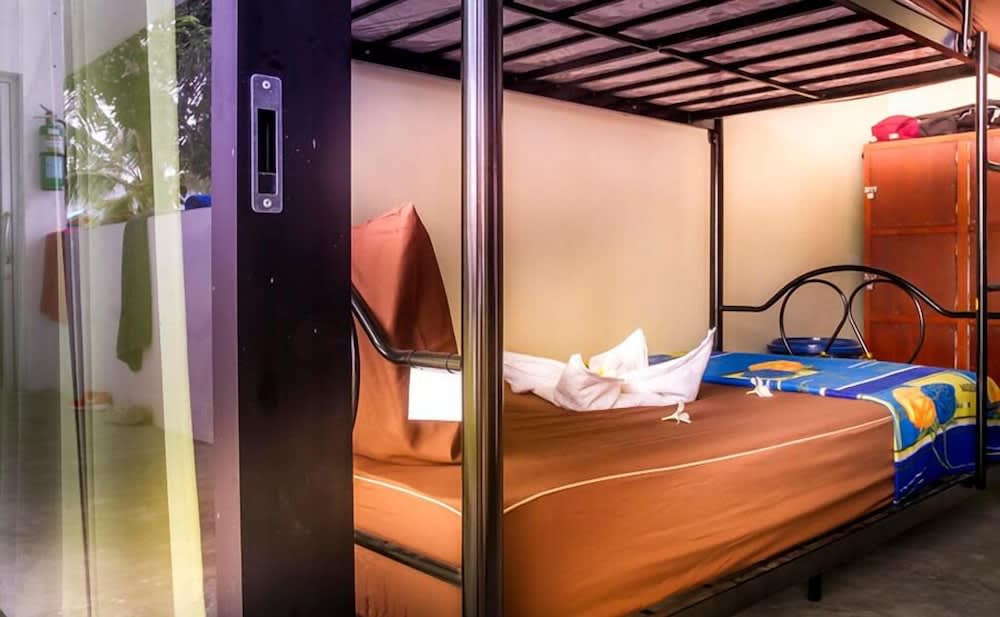 INFINITY Beach Club - Hostel, Koh Phangan | Best deals | lastminute.com