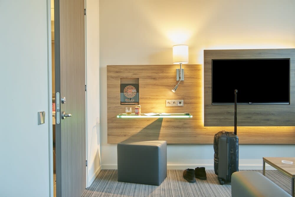 Moxy London Excel, London | Best deals | lastminute.com