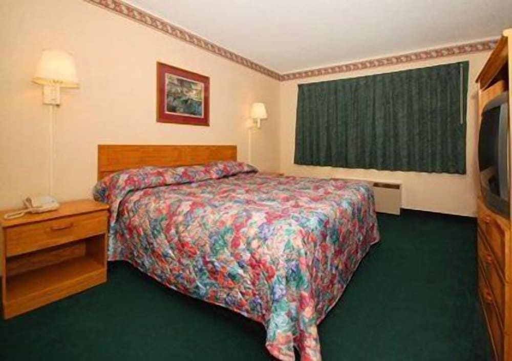 Rodeway Inn & Suites, Rehoboth Beach | Best deals | lastminute.com